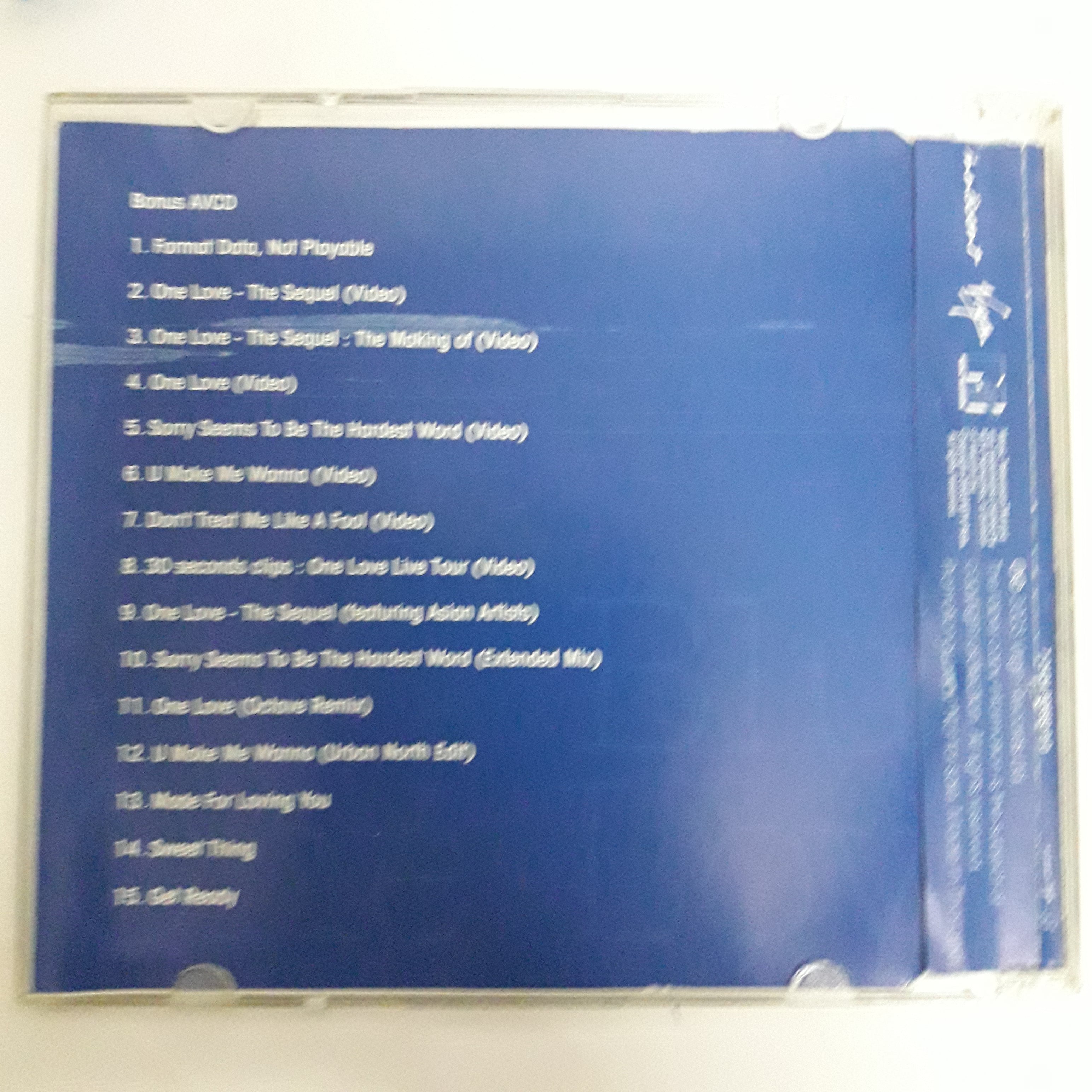 ซีดี Blue - One Love Bonus Avcd (CD) (VG+) – Restory Music