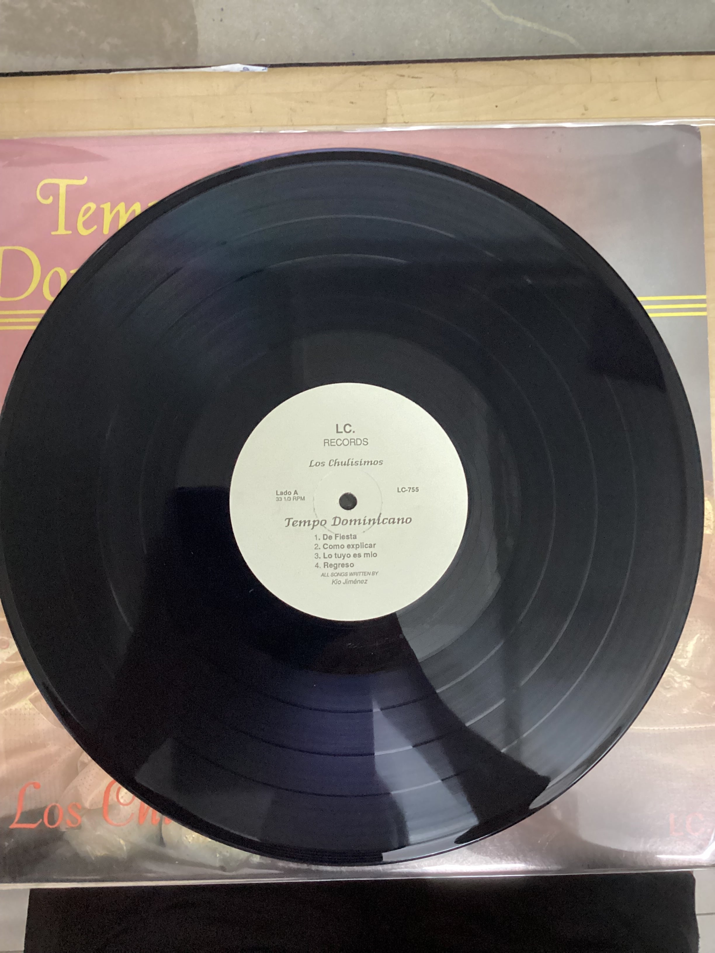 แผ่นเสียง Tempo Dominicano - Los Chulisimos (Vinyl) (VG+) – Restory Music